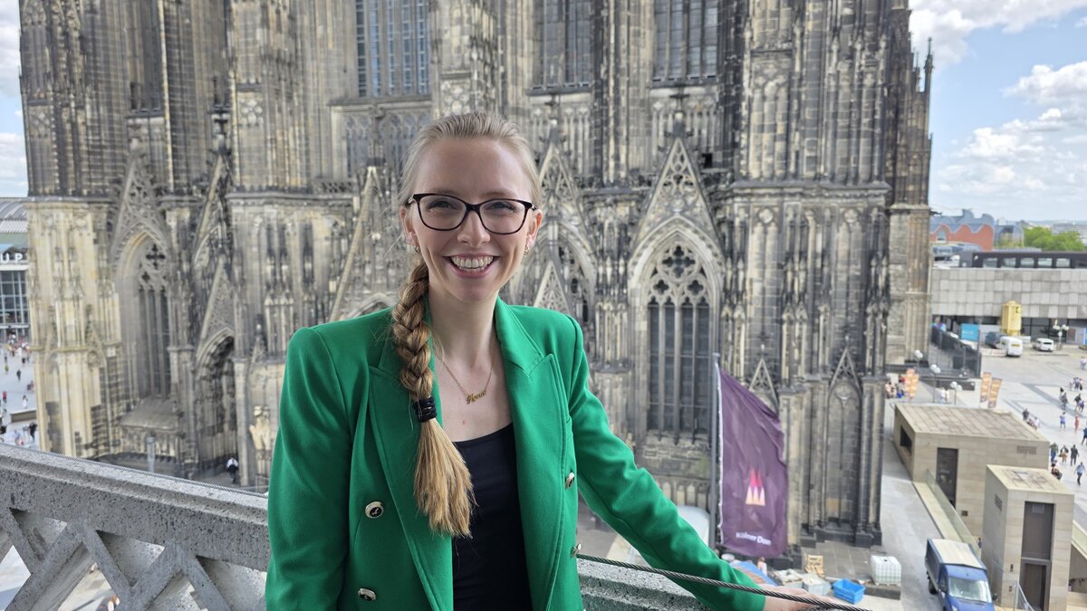 Finding Anna – Take Note – Reflections on life, music, politics ...