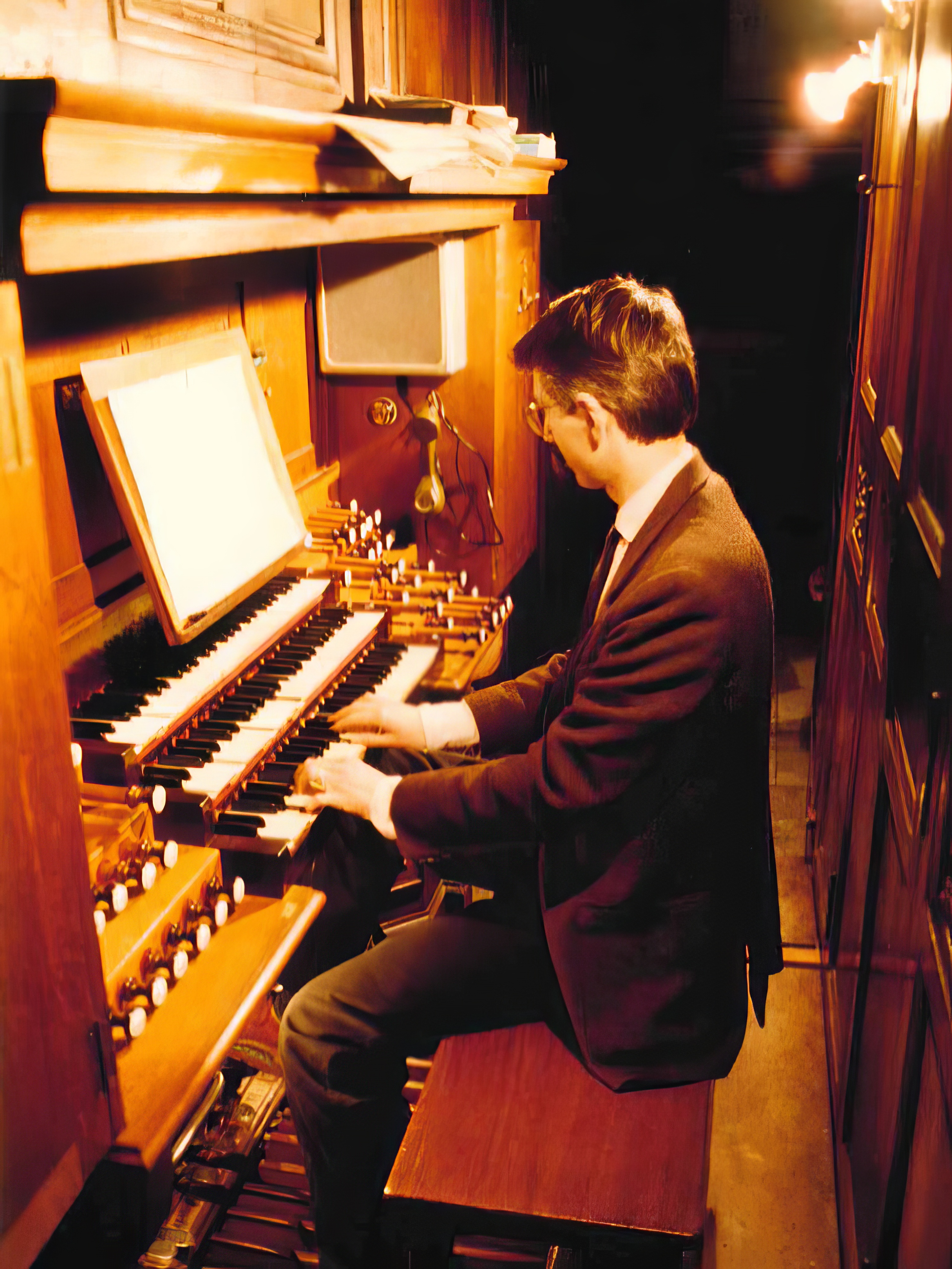 On the building of organs, and of those who build them – Take Note ...